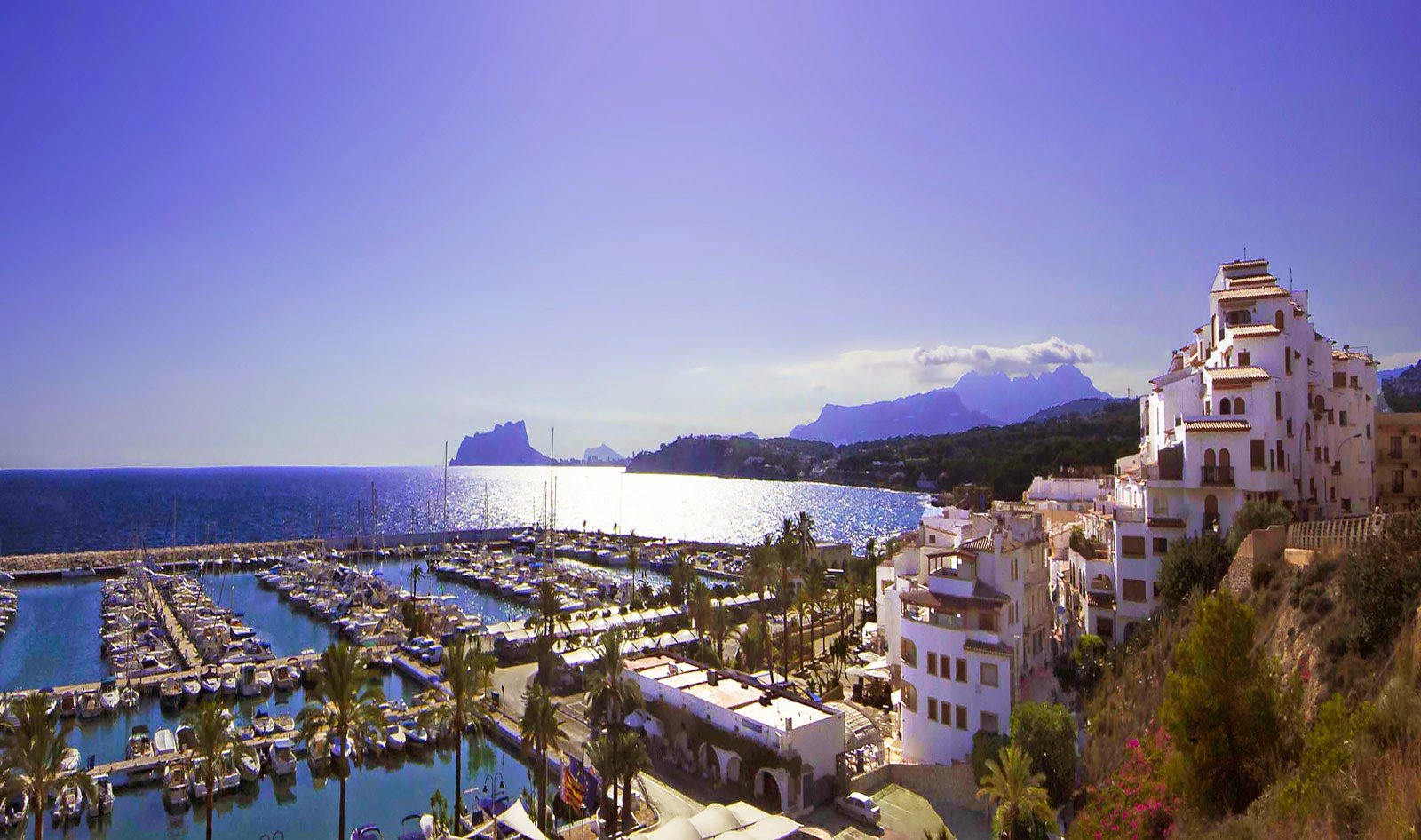 Moraira | Parel van de Marina Alta | gemoedelijkheid en luxe | Mirador ...